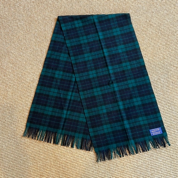 Pendleton | Accessories | New Pendleton Wool Scarf Blue Green Plaid ...
